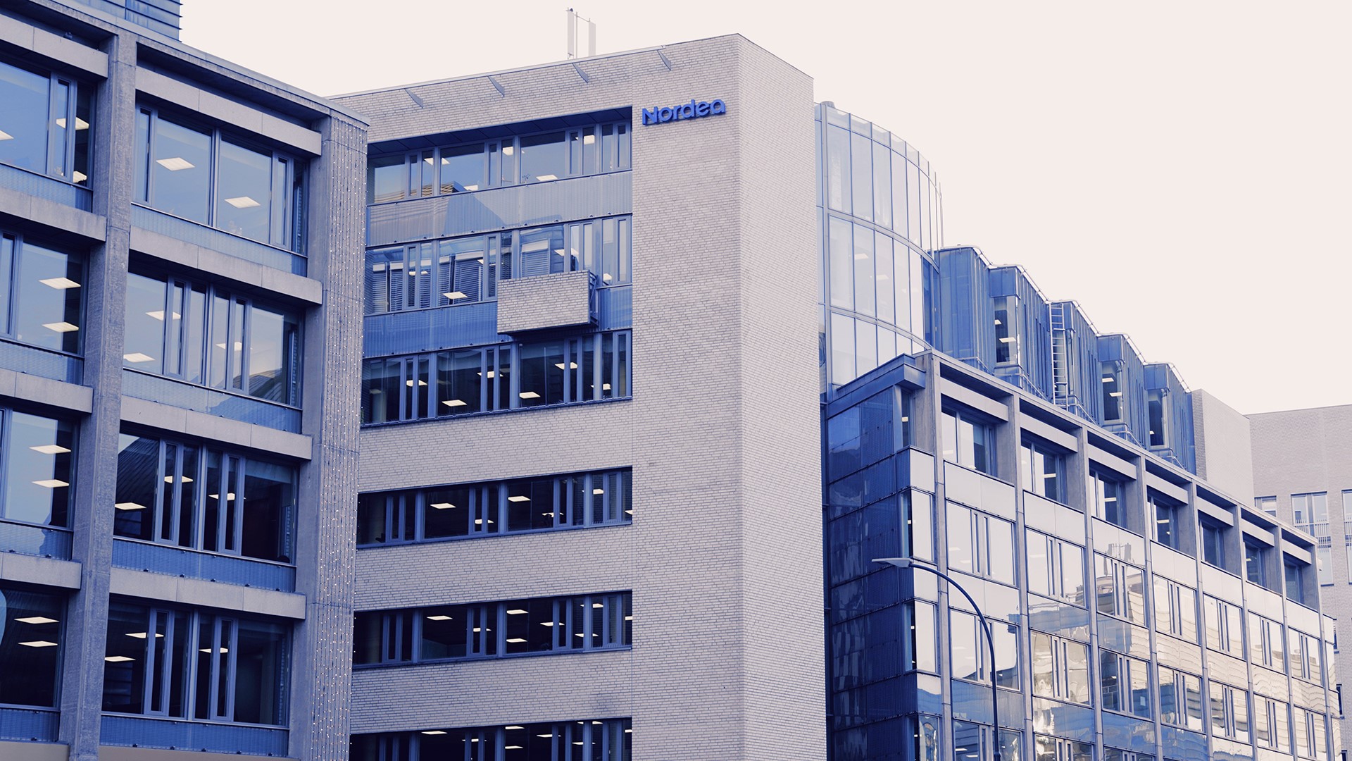 Information regarding the proposed re-domiciliation to Finland | Nordea